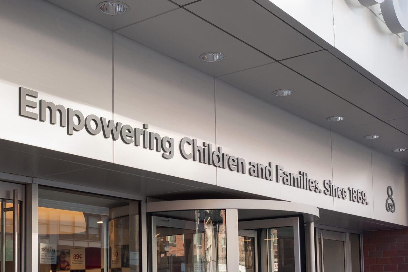 The New York Foundling | Archigrafika: Graphics for Architecture