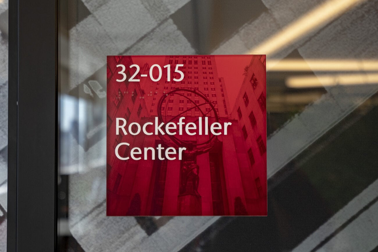 Aon New York | Archigrafika: Graphics for Architecture