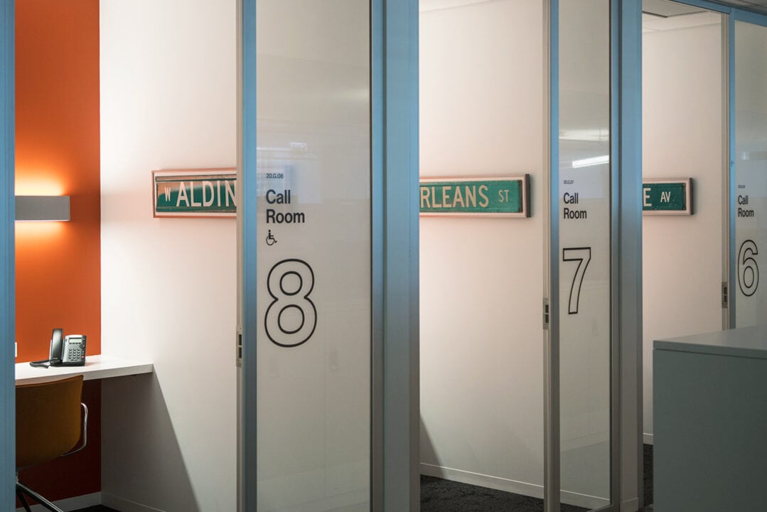 Willis Towers Watson Chicago | Archigrafika: Graphics for Architecture